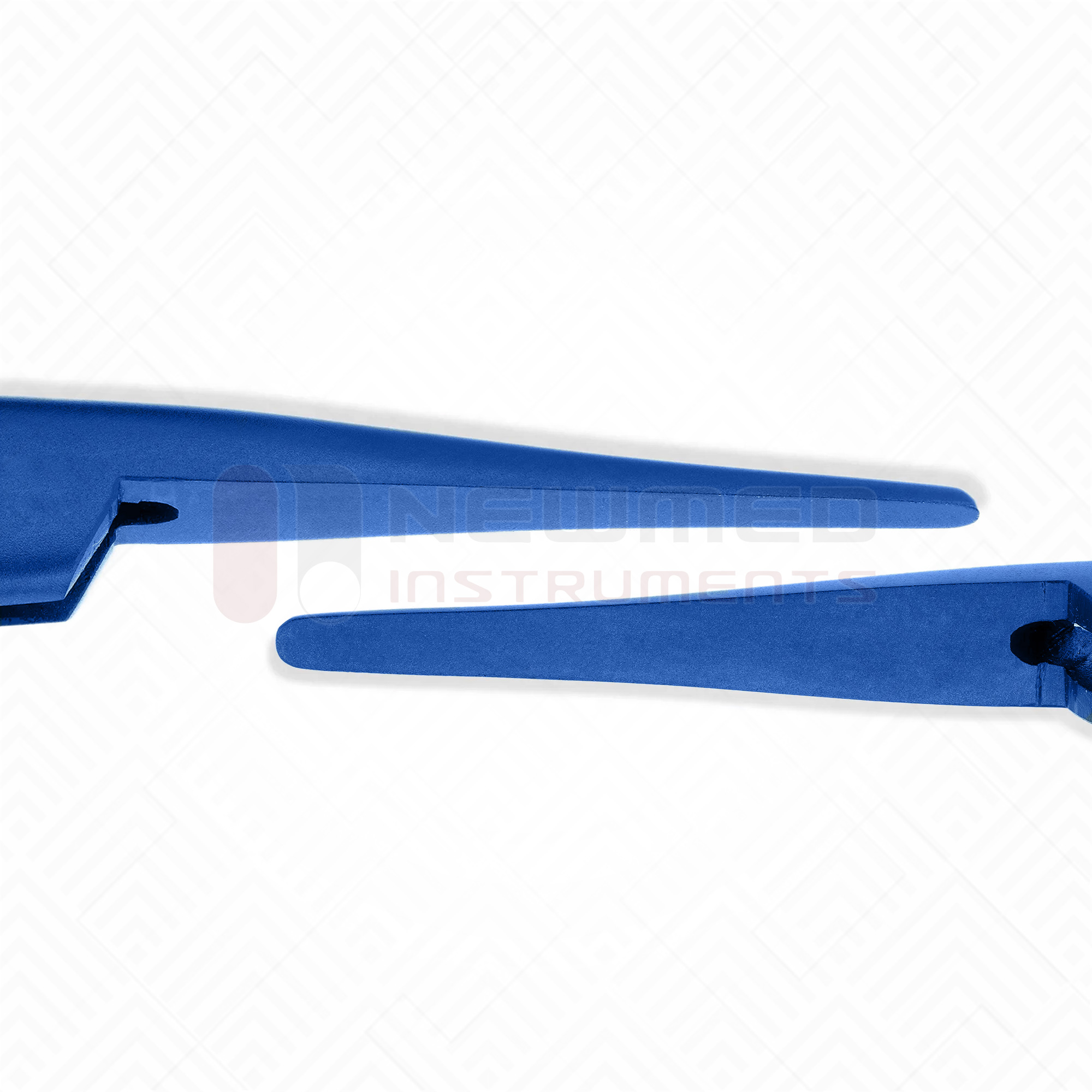 Titanium Halstead Ring Forceps | New Med Instruments