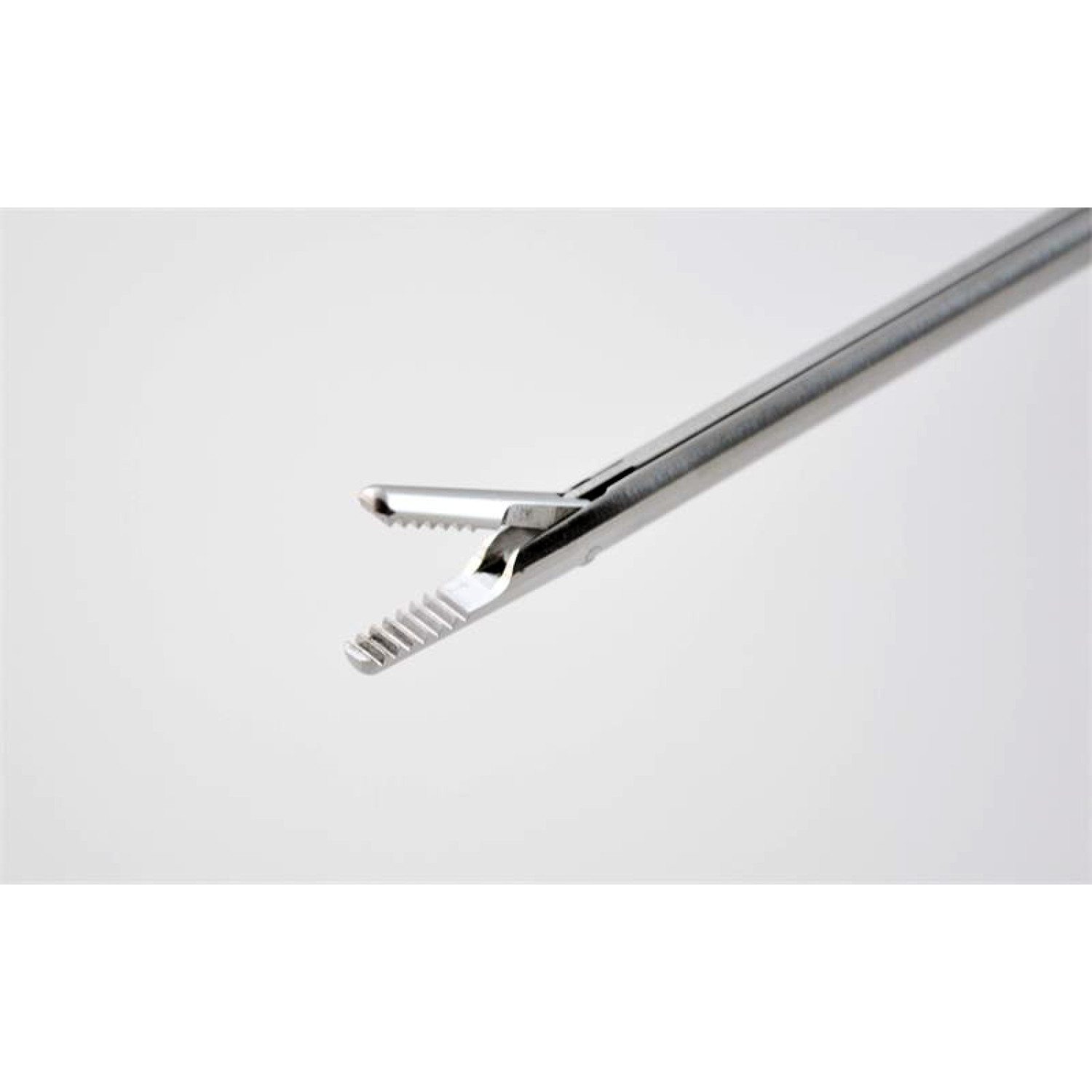 Arthoscopy Grasper - Alligator Grasper | New Med Instruments